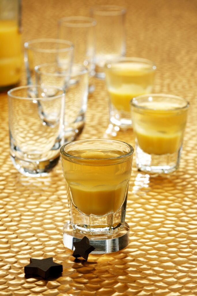 Shot Egg Scottish - Cocktail Team