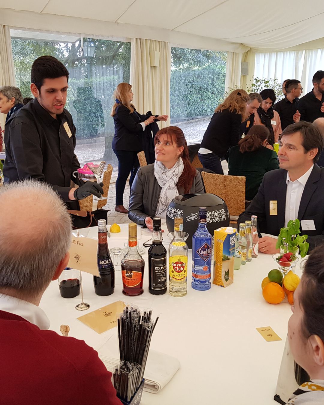 Reentré Dinâmica com o Cocktail Challenge - Cocktail Team